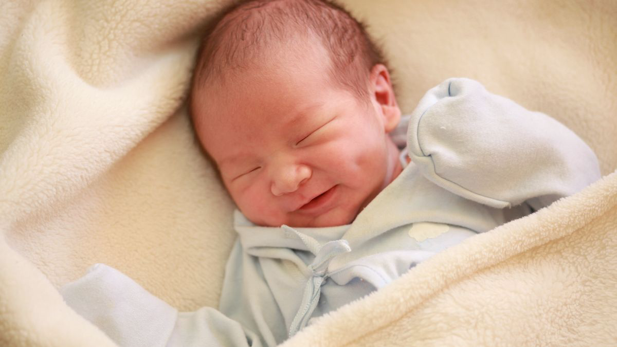 Apakah Bisa Membuat Lesung Pipi Bayi? - KlikDokter